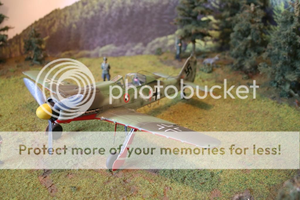 1/32 Fw-190 D-9 Lt. Heinz Sachsenberg "Finally on diorama" - Page 2 ...